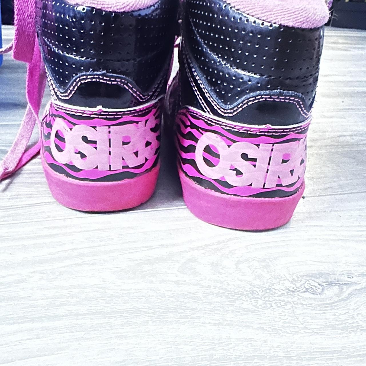 2000’s Osiris Pink Zebra Print Scene shoes🖤 These... - Depop
