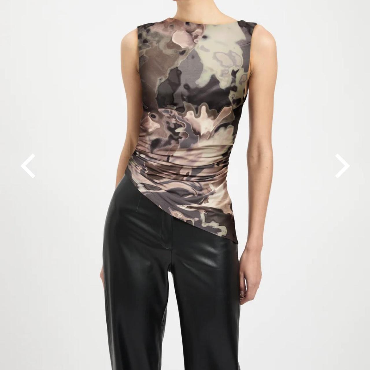 Kookai lucia top Au size 8 Never worn #kookai - Depop