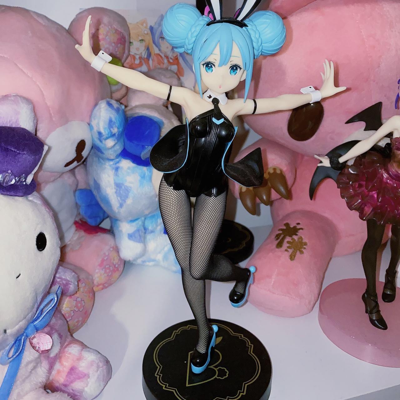 🤍Super sonico/Hatsune Miku Bundle🤍 Auto buy on/US... - Depop