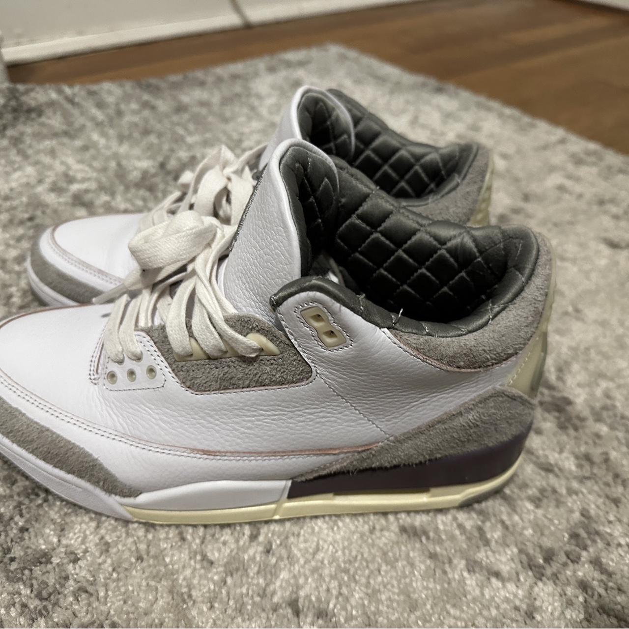 Jordan Men's White and Cream Trainers | Depop