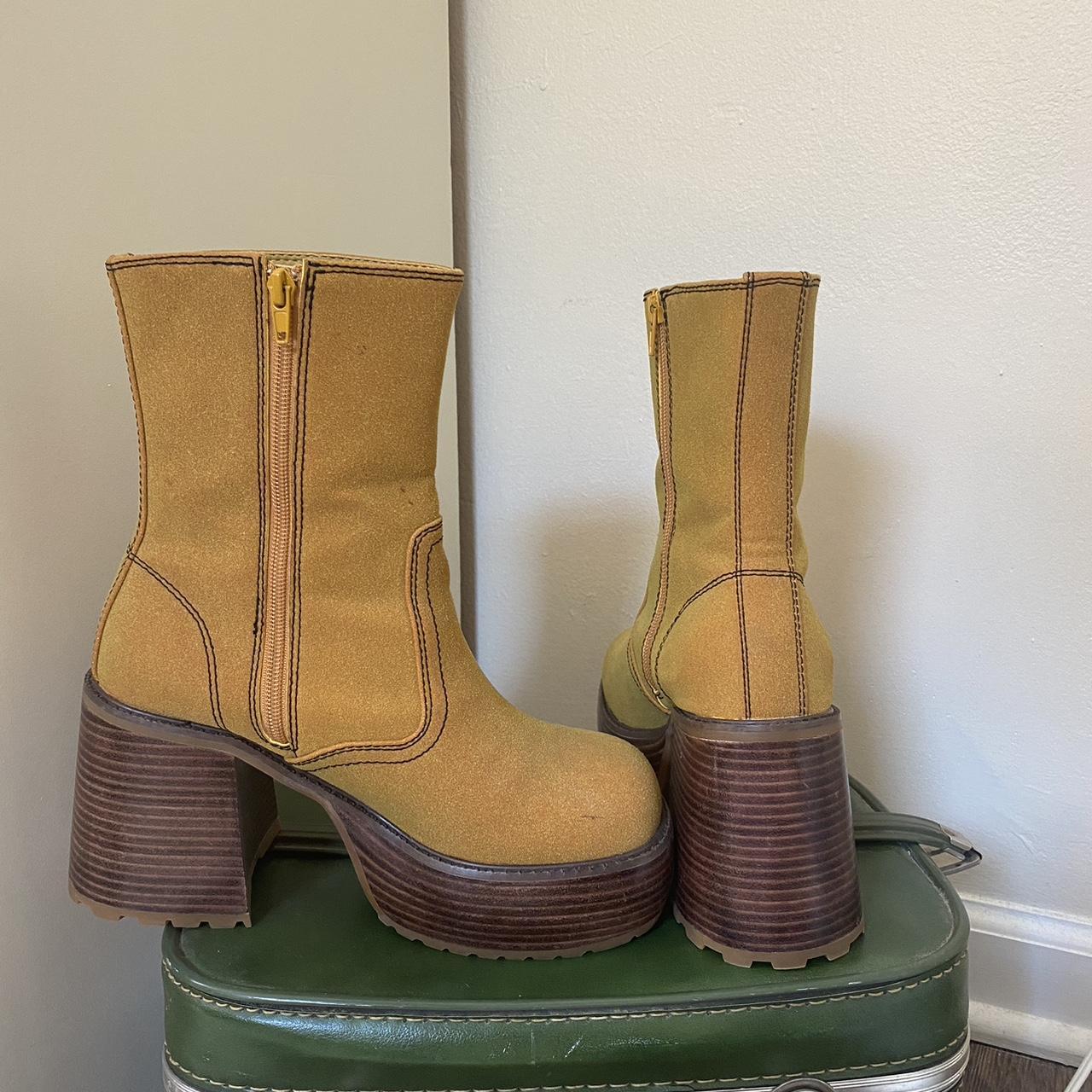 Hello Delia’s platform boots Size 9 Worn once | Depop