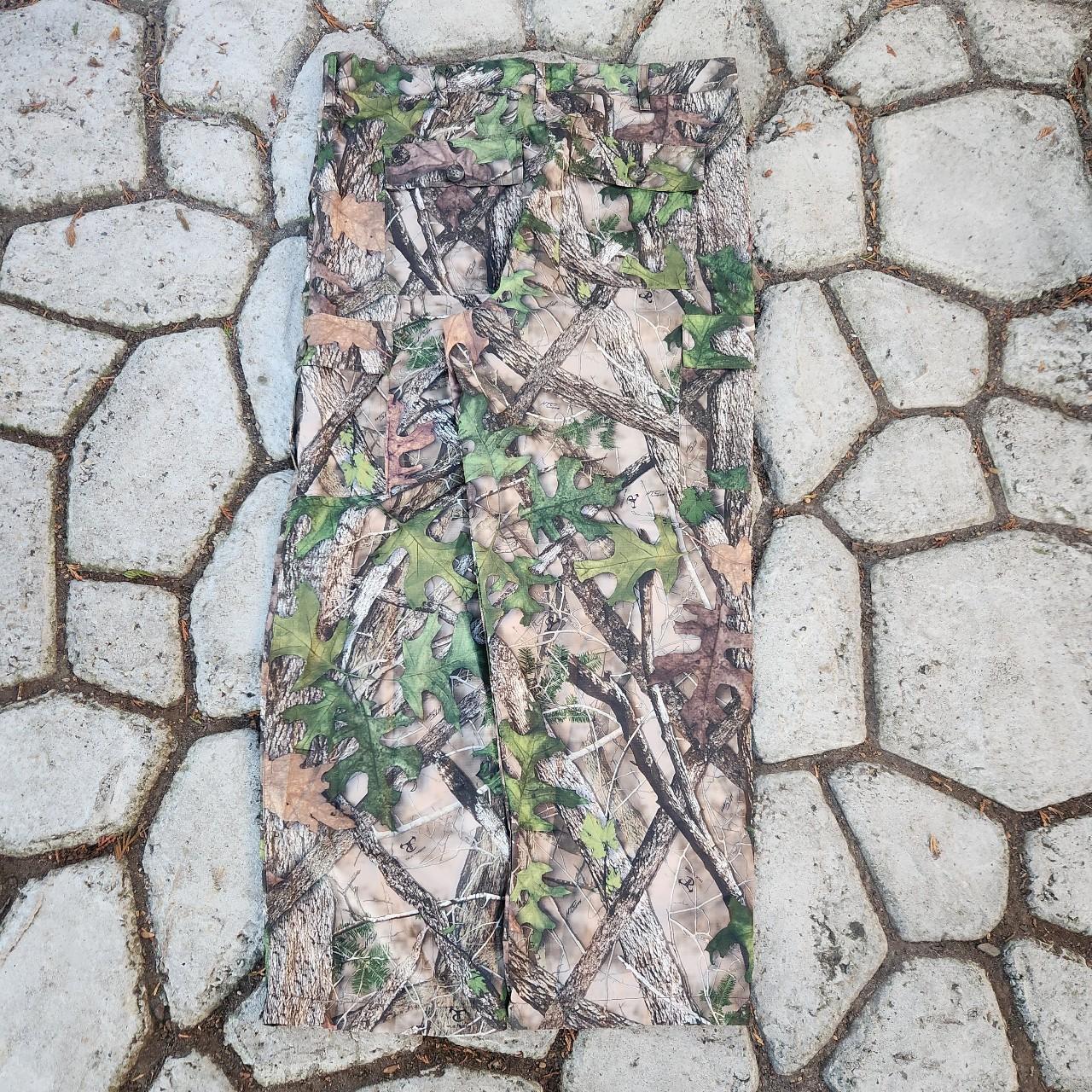 Vintage Realtree Cargo Pants Size L 38x29 9" leg... - Depop