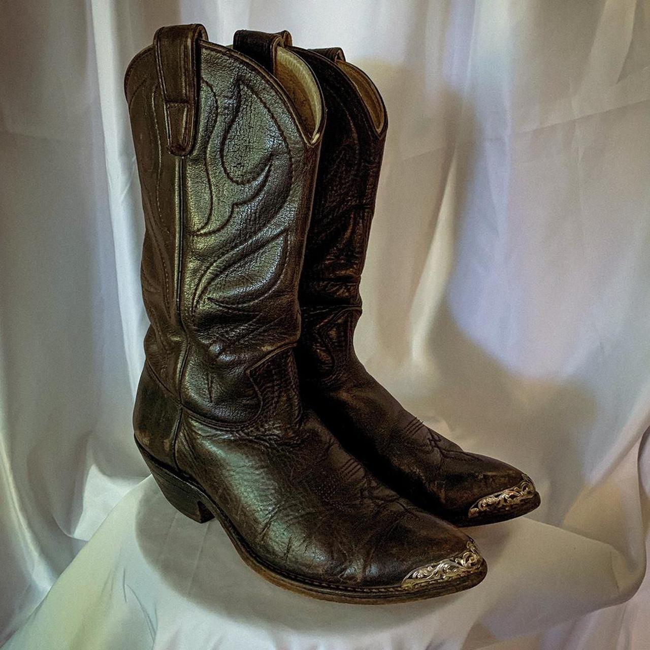 Vintage 1977 Stewart Boot Co leather boots in... - Depop