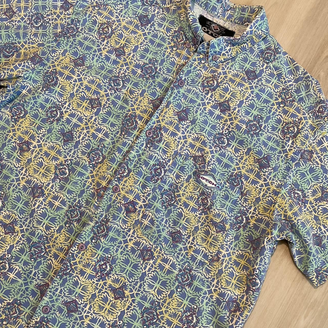 Gotcha Men's multi T-shirt | Depop