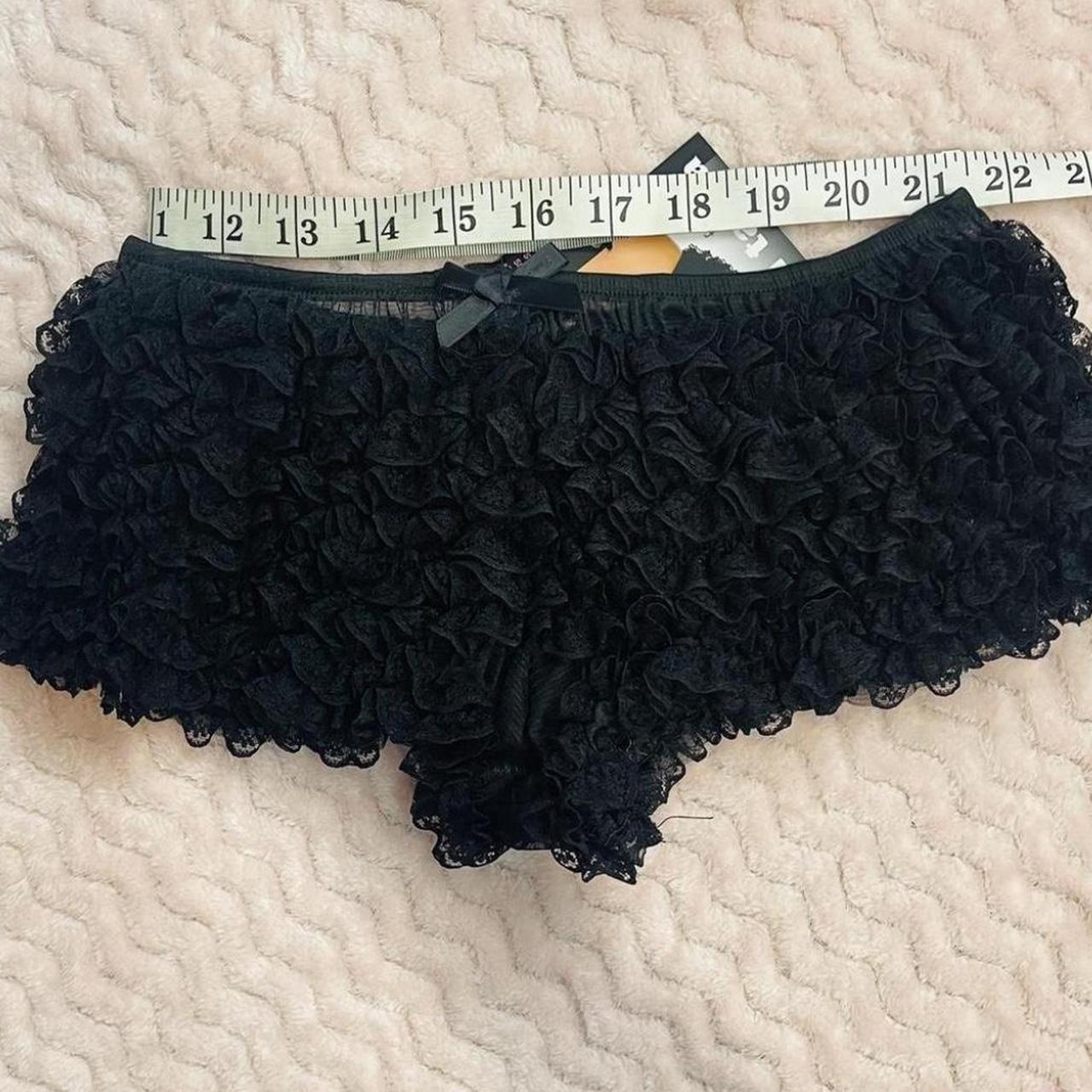 Repop of Black Ruffled Mini Bloomer Shorts Super... - Depop