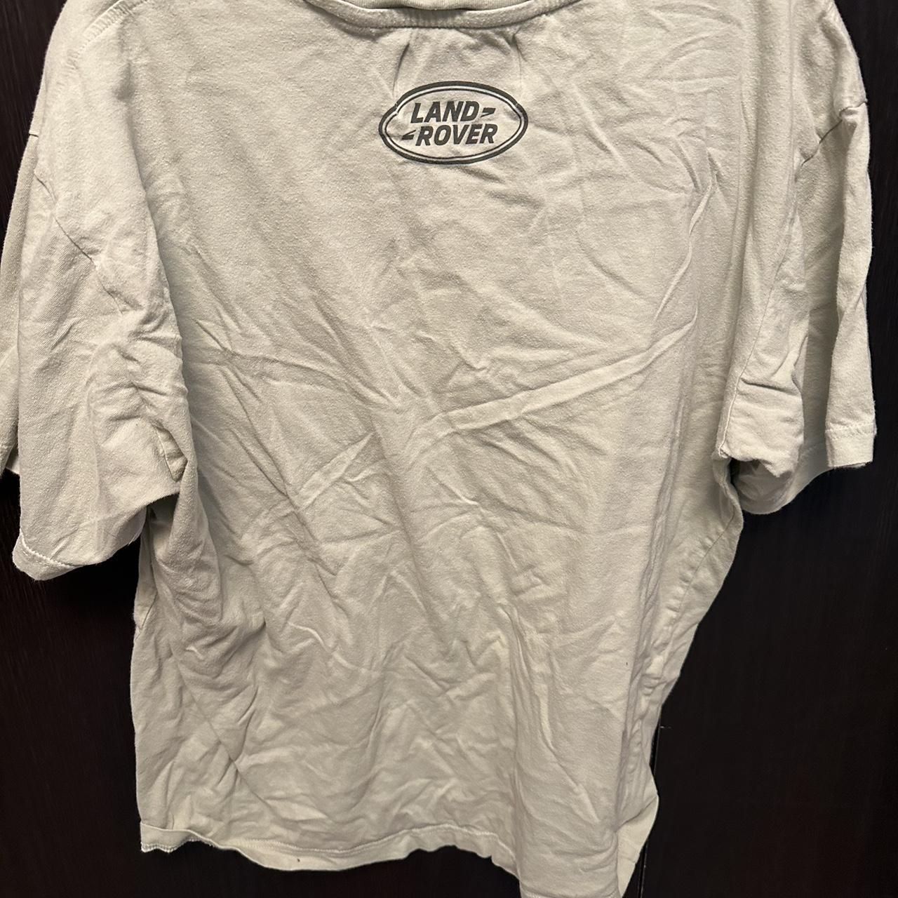 Land Rover Tshirt PacSun light green large - Depop