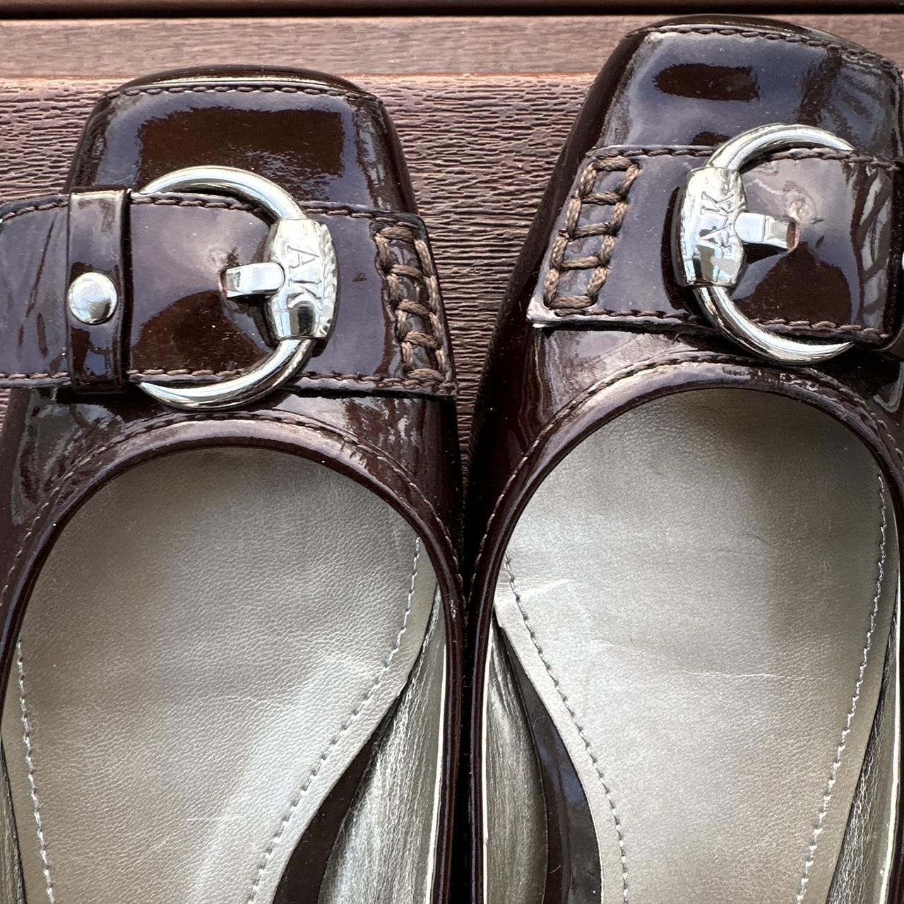 Bronze Anne Klein flats - Depop