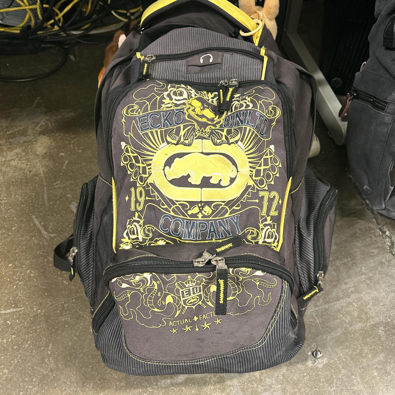 DO NOT BUY crazy ecko unlimited backpack, it’s lokey... | Depop