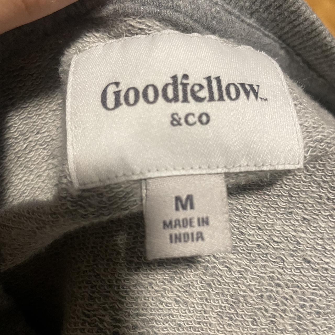 Medium Grey goodfellow t shirt #goodfellow#y2k#vintage - Depop