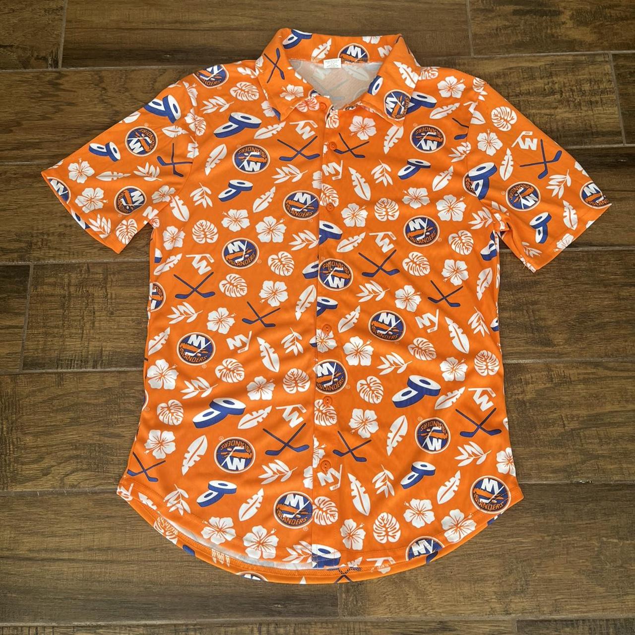 New York Islanders Hawaiian Short Sleeve Button Up -... - Depop