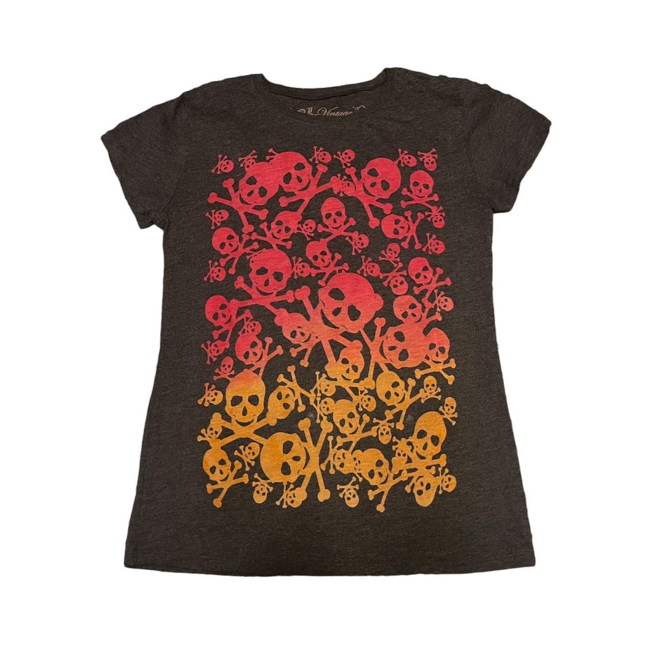 Super super cute skull & crossbones gradient shirt -... - Depop