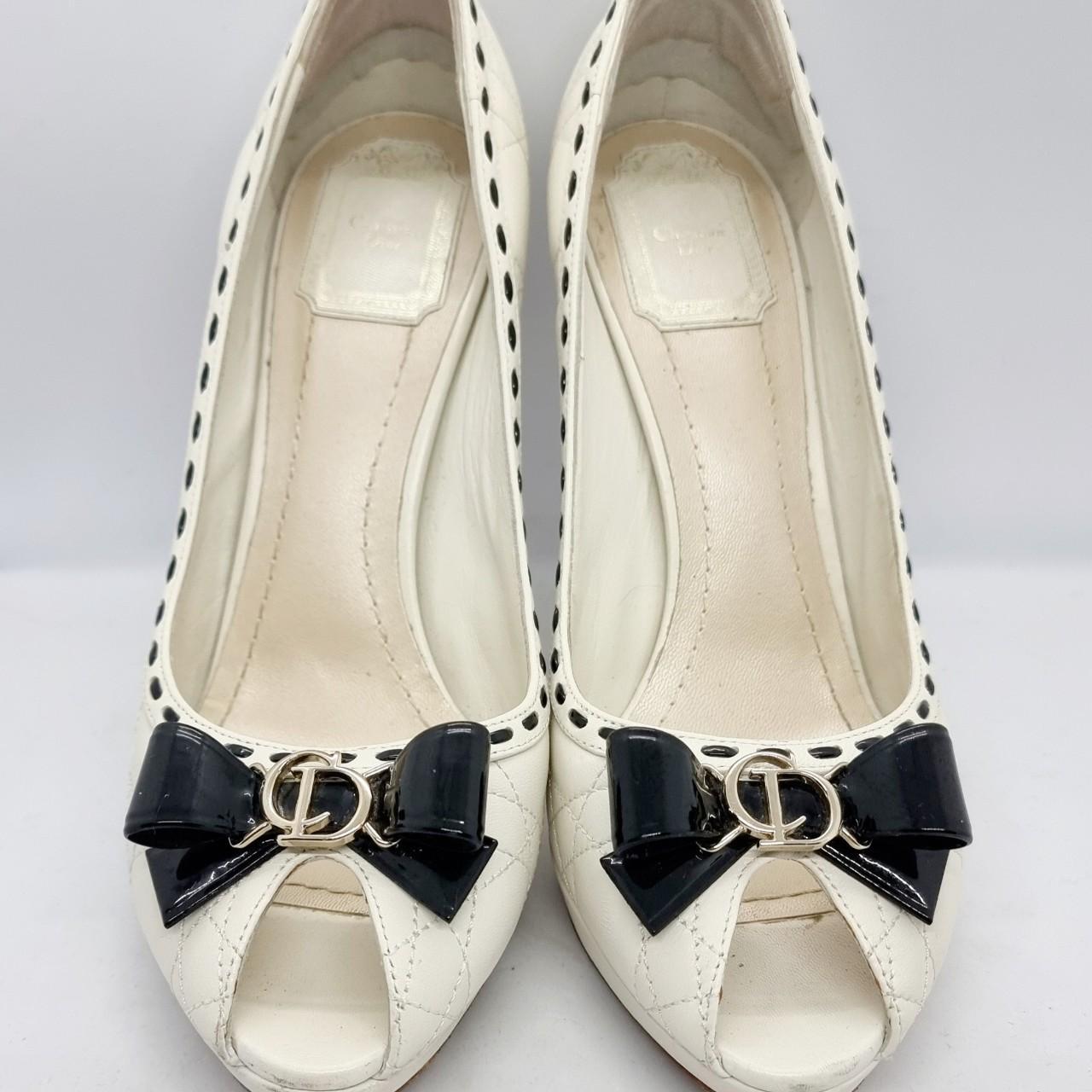 Dior Women's White and Cream Courts | Depop