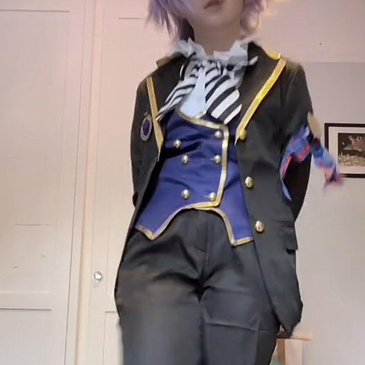 Twst epel cosplay+wig Size s Bought for €60 Worn... - Depop