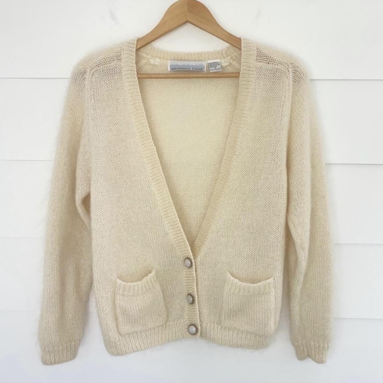 Women's Cream Cardigan | Depop