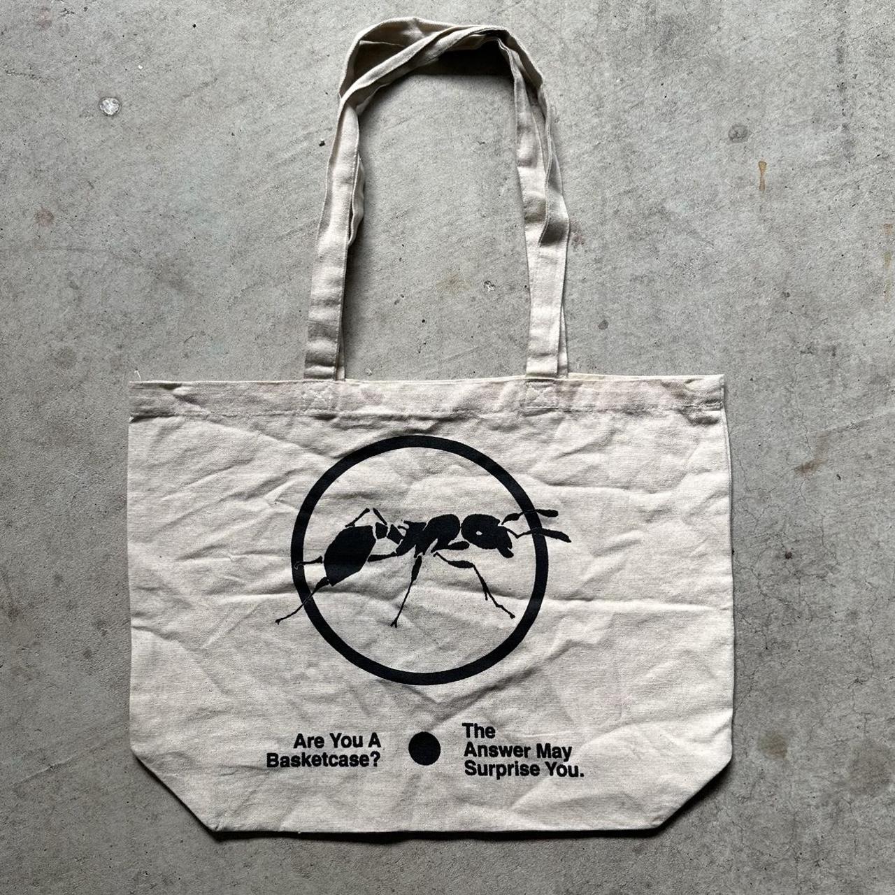BASKETCASE GALLERY ANT TOTE BAG Great condition Dm... - Depop