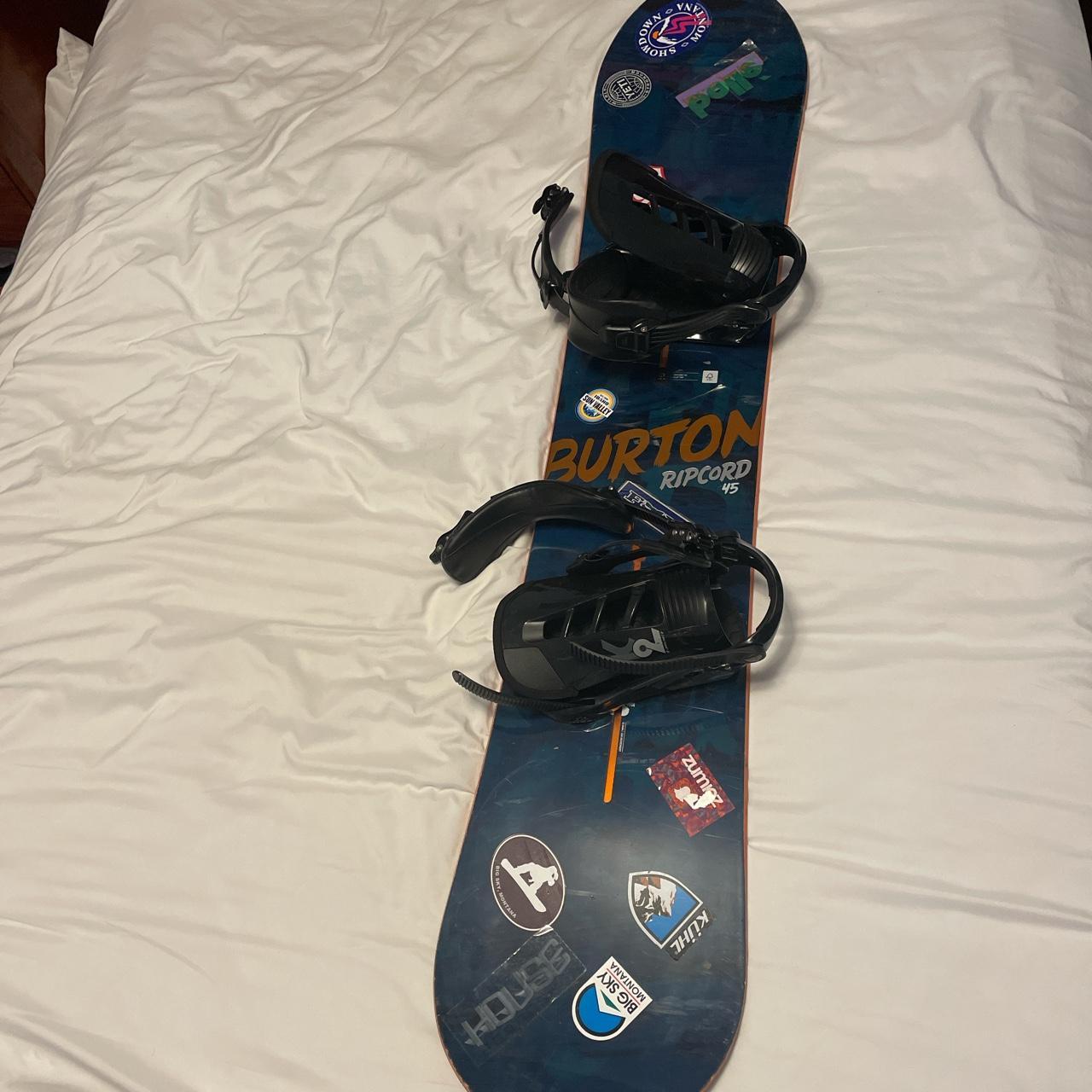 Ripcord 145 flattop Burton snowboard comes with K2... - Depop