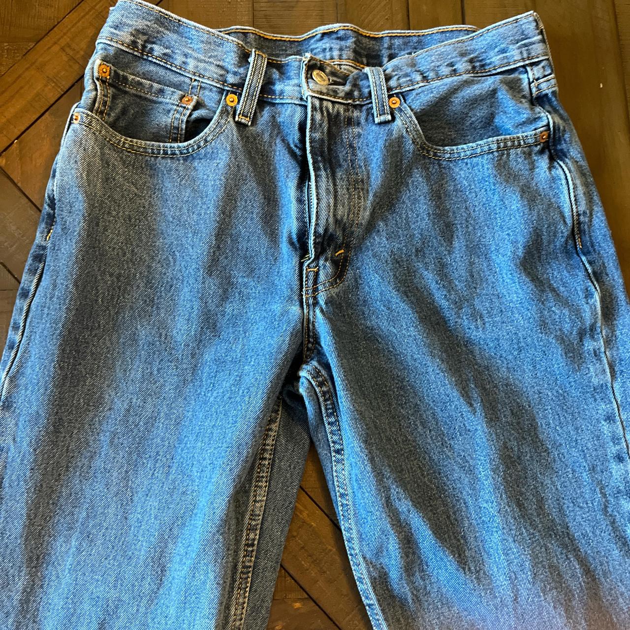Blue Levi 550 Jean size 32x32 - Depop