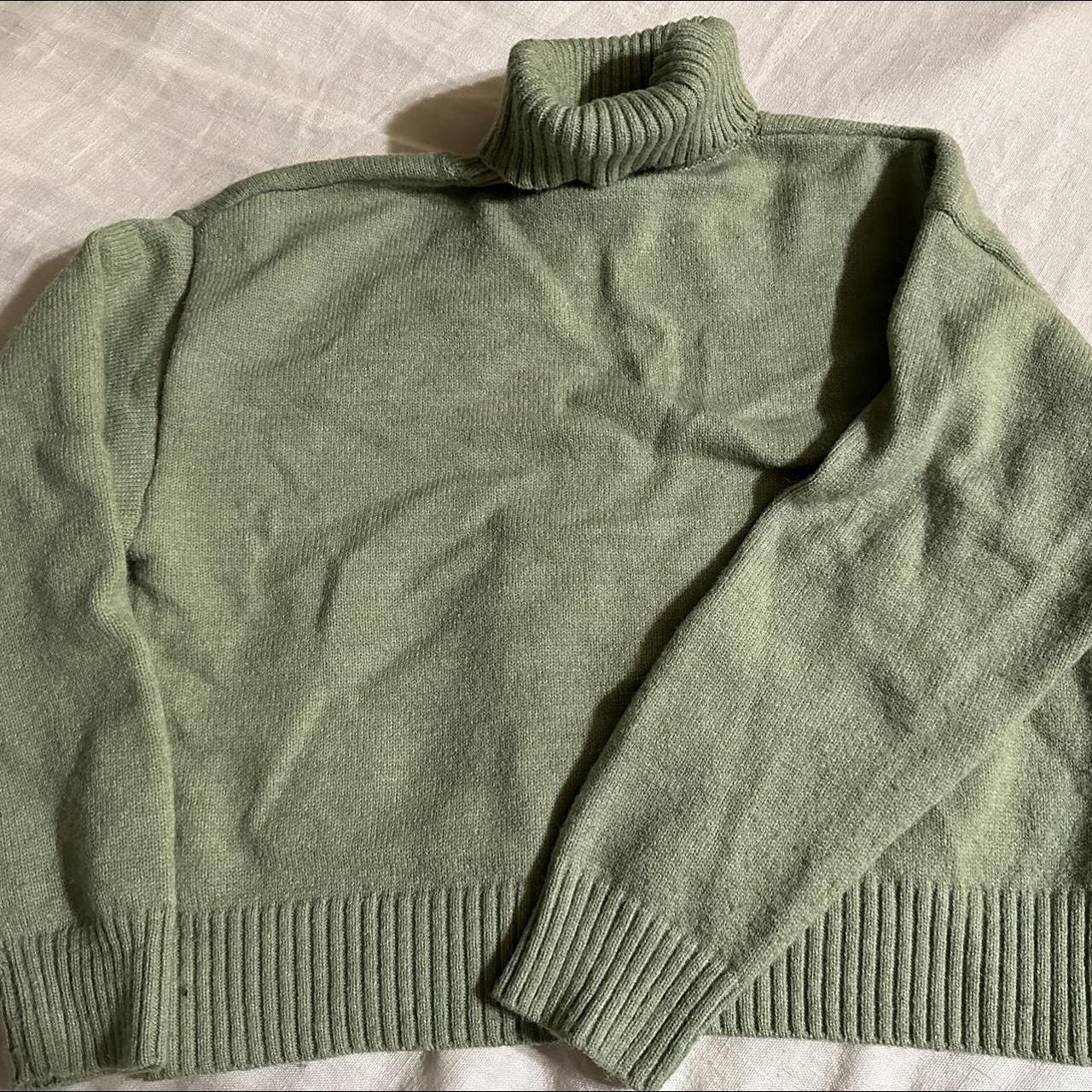 Light green wool chunky collared sweater