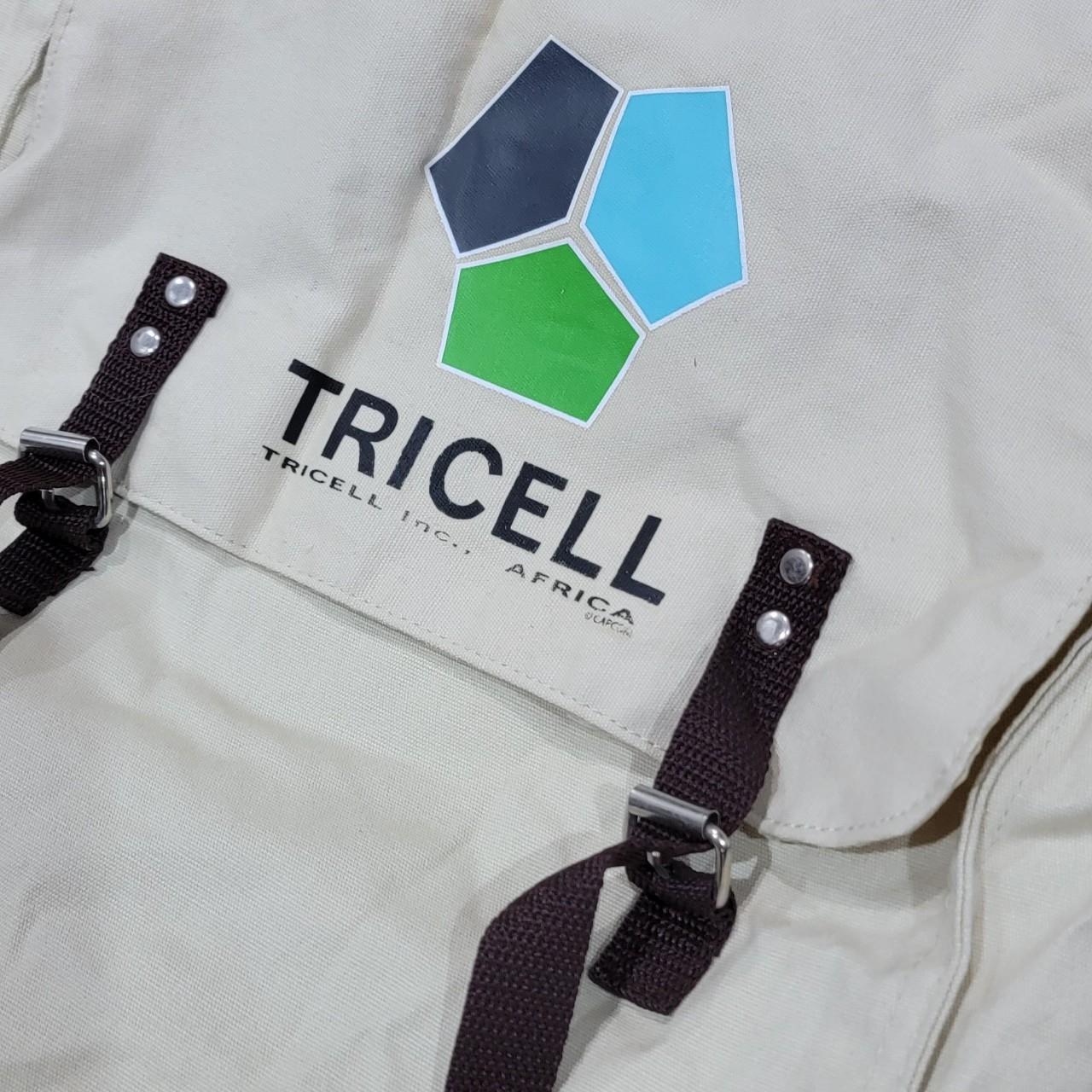 Resident Evil 5 Collectors Edition Tricell Messenger... - Depop