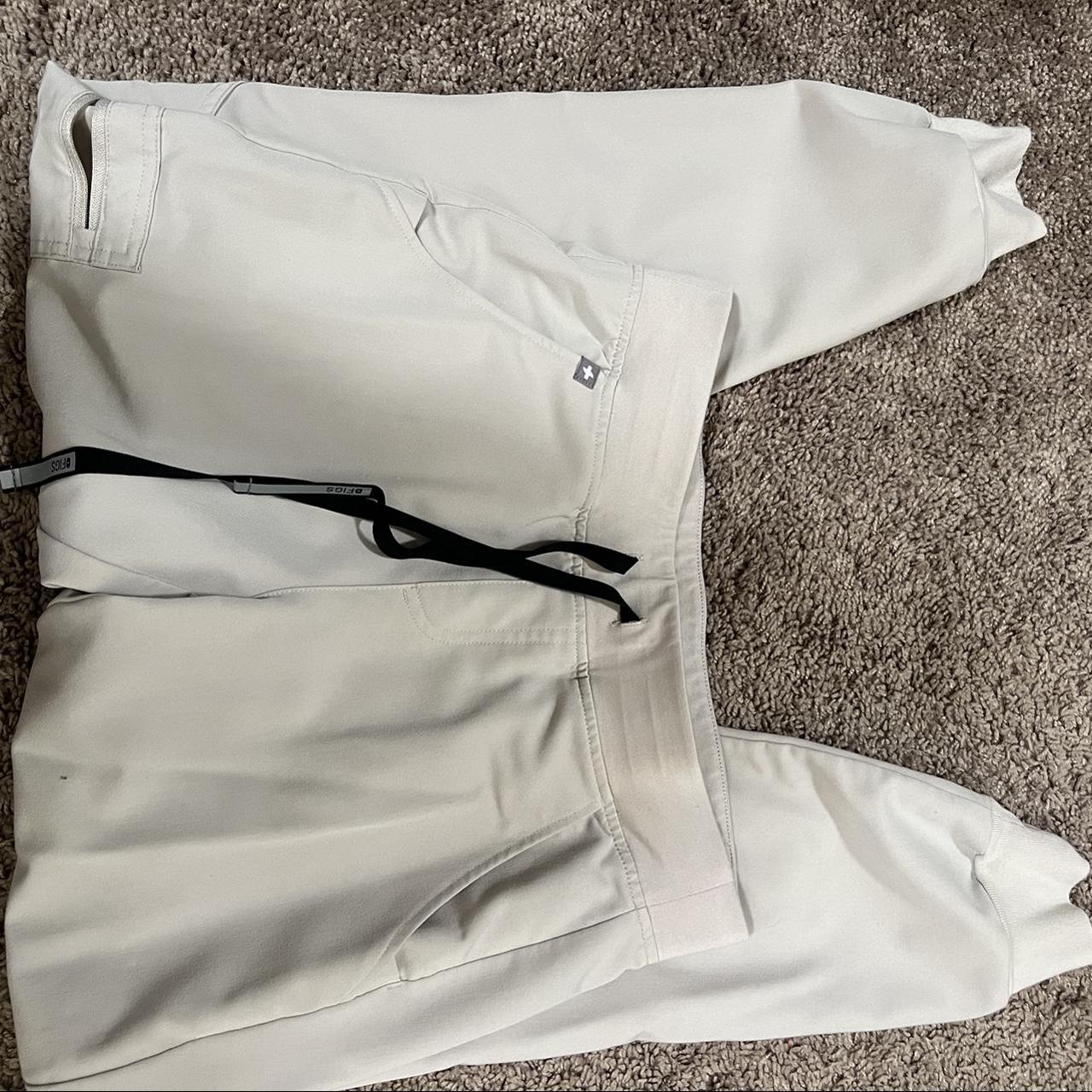 Figs scrubs in “bone” color. These are in perfect... - Depop