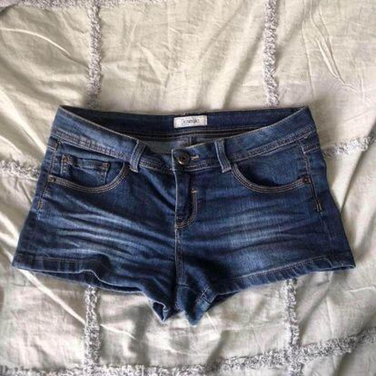 Low waisted mini shorts🌸 Size 8 Great... - Depop