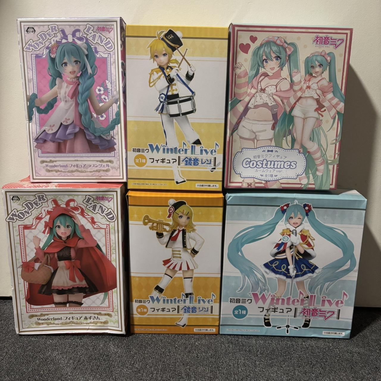 Vocaloid figures, selling for $35 each! Rin and Len... | Depop