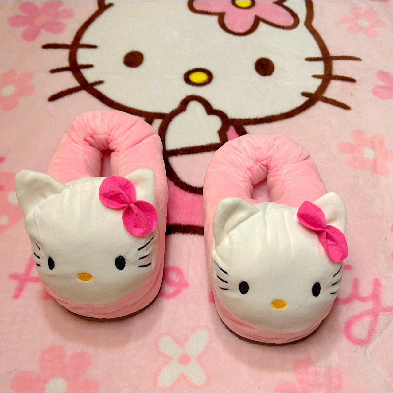 Hello Kitty Women's Pink and White Slippers | Depop