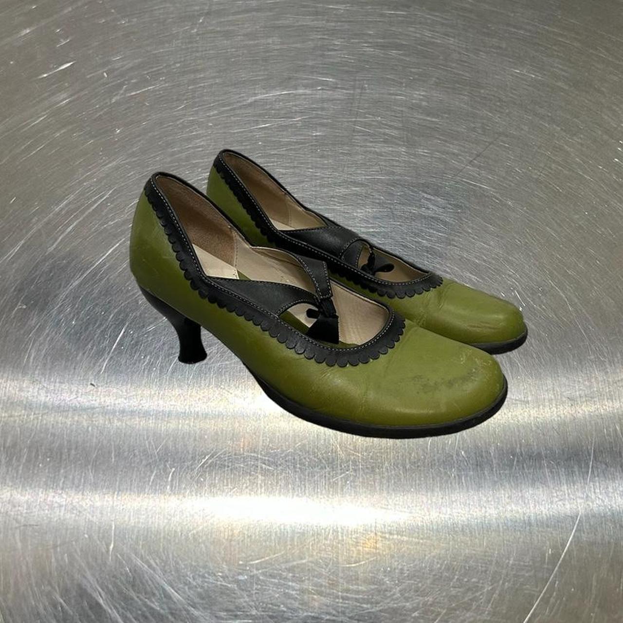 Moss green John Fluevog clown heels Soooo precious,... - Depop