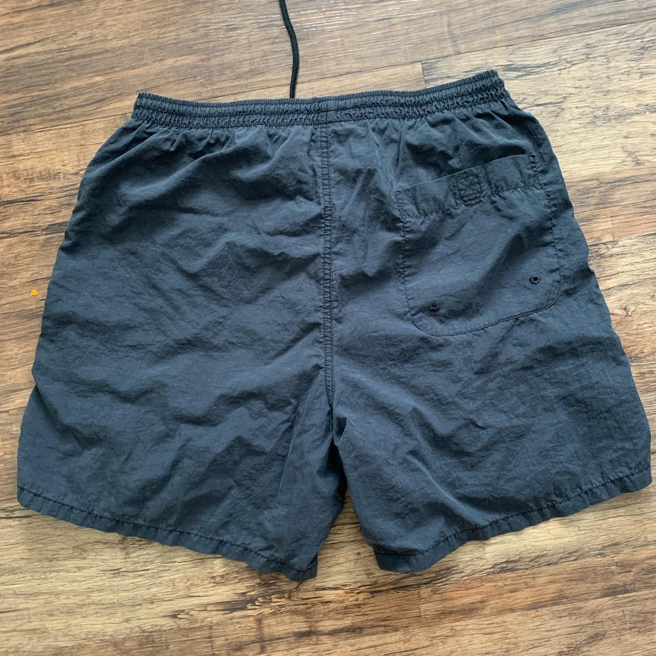 Columbia Sportswear Men's Black Shorts | Depop