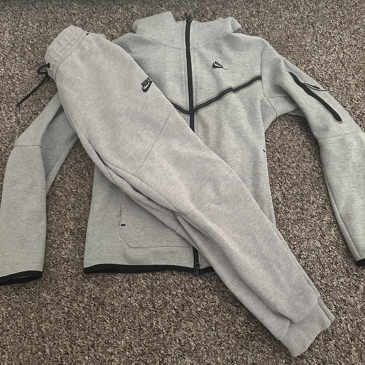 Grey Nike Tech Fleece Size Xs Great Condition Old... | Depop