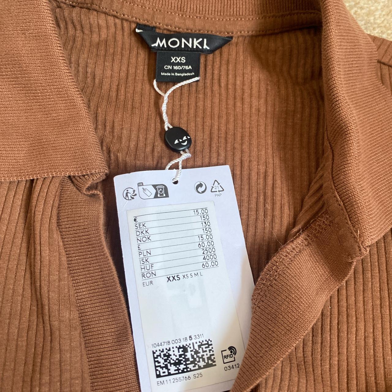 Monki Women's Brown Crop-top | Depop