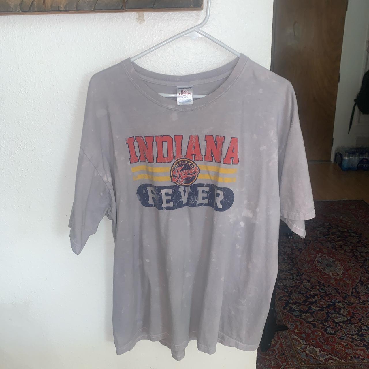 Baggy Indiana Fever T-shirt XL #baggy #vintage... - Depop
