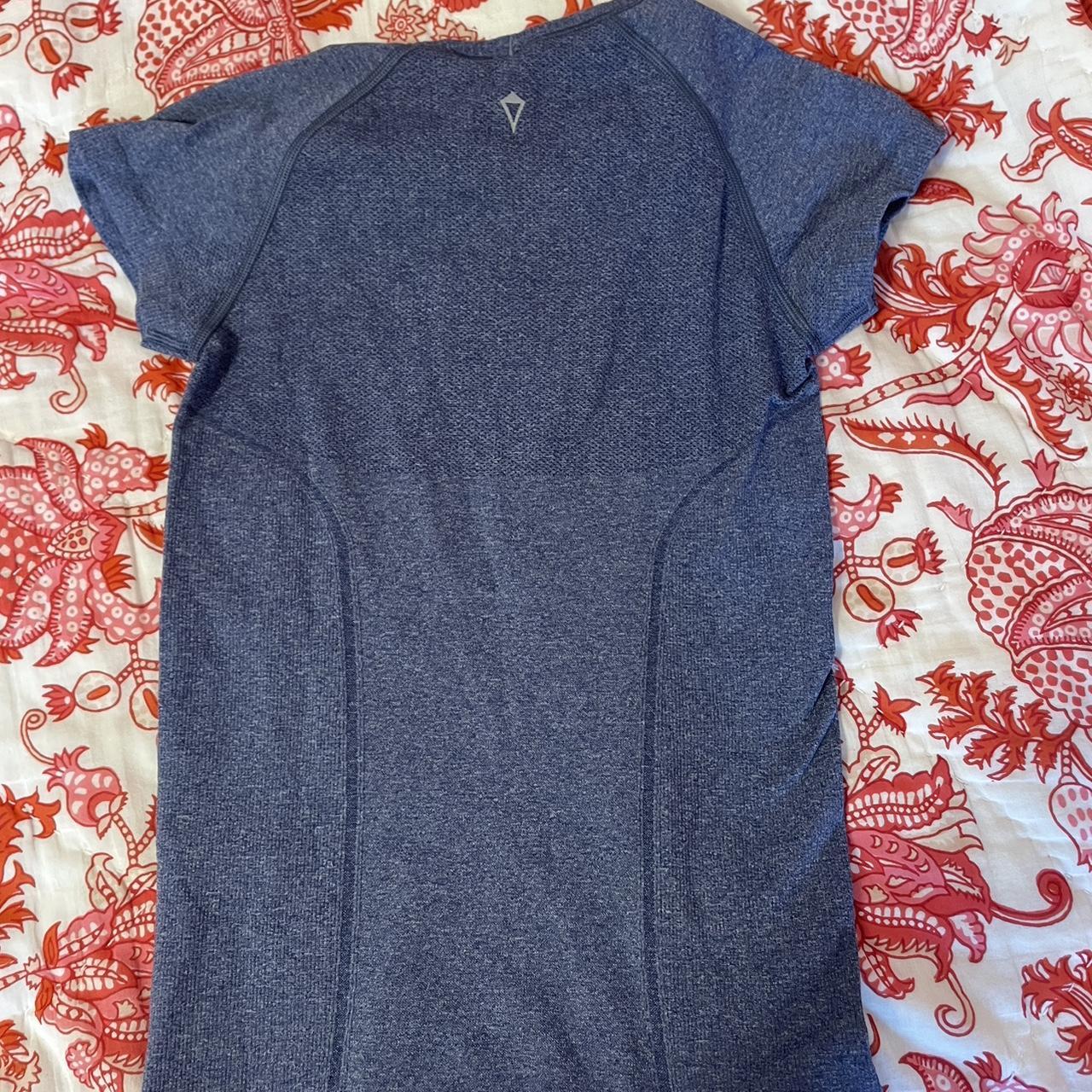 ivivva (lululemon kids) swiftly tech fits like a... - Depop