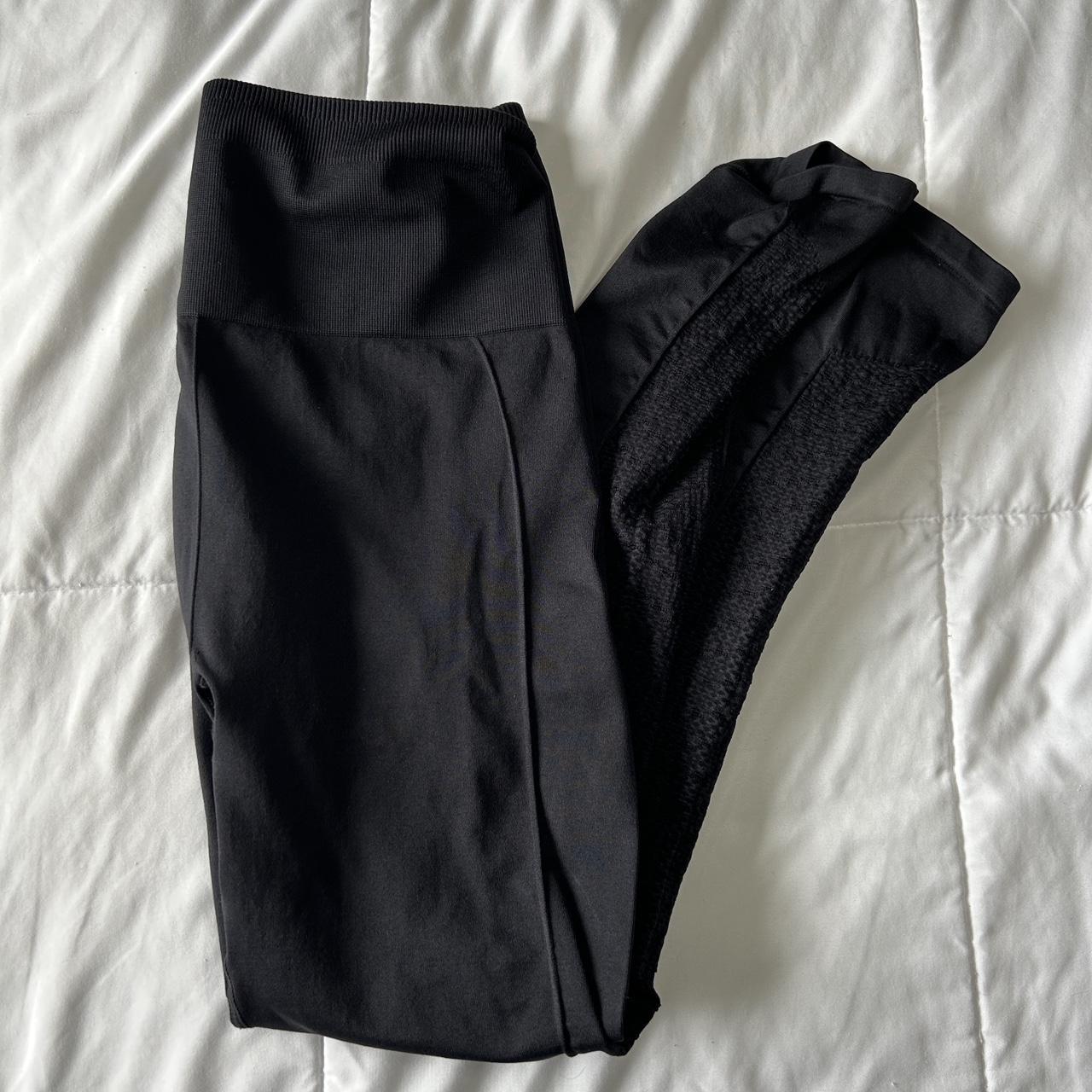 FABLETICS BLACK LEGGINGS design on side of legs - Depop