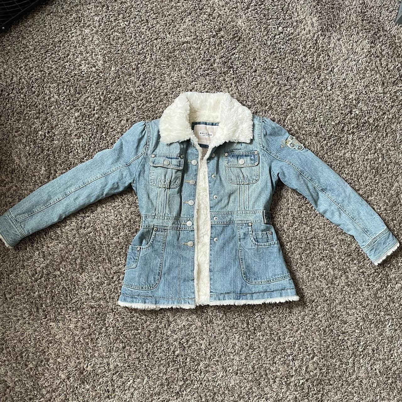 super cute insulated jean jacket, too small for... - Depop