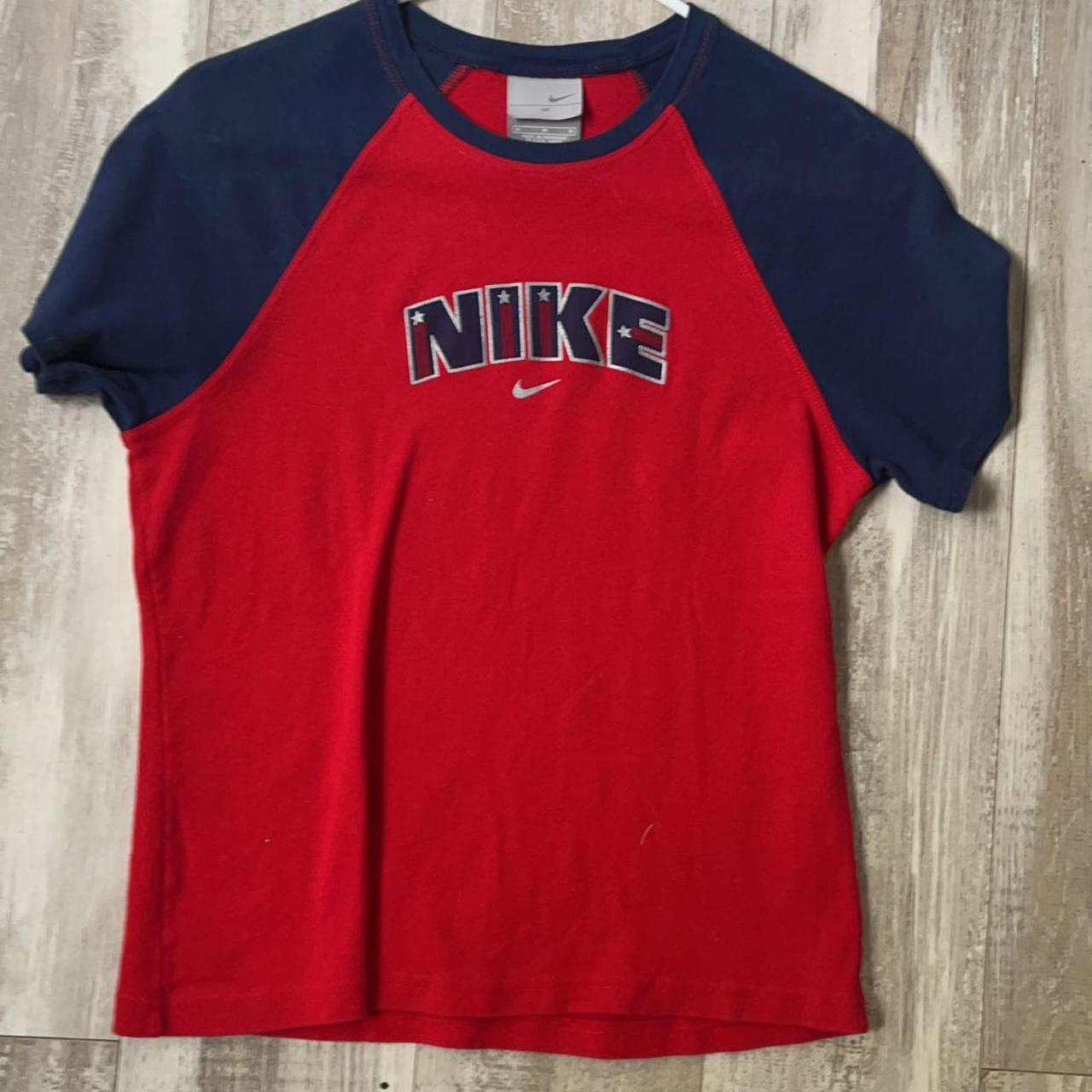 Nike Women's Red and Navy T-shirt | Depop