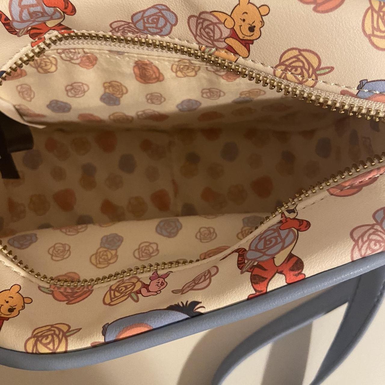 Winnie the Pooh purse! Super cute purse but I don’t... - Depop