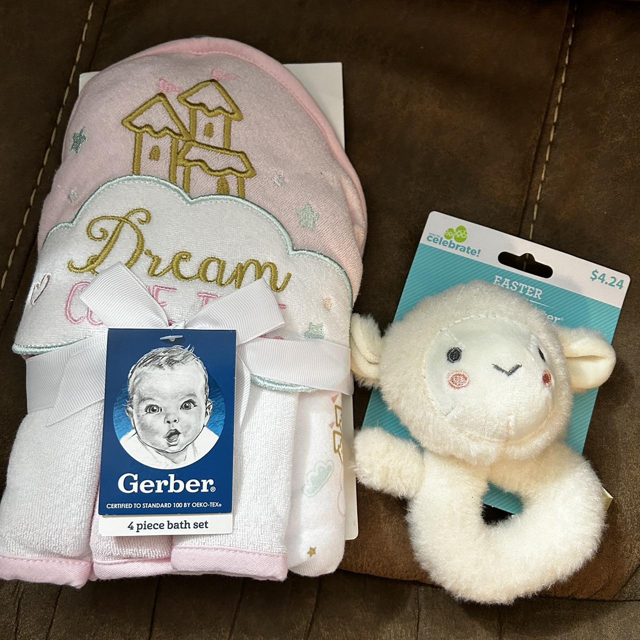 Gerber 4 piece Bath set and rattle both new - Depop