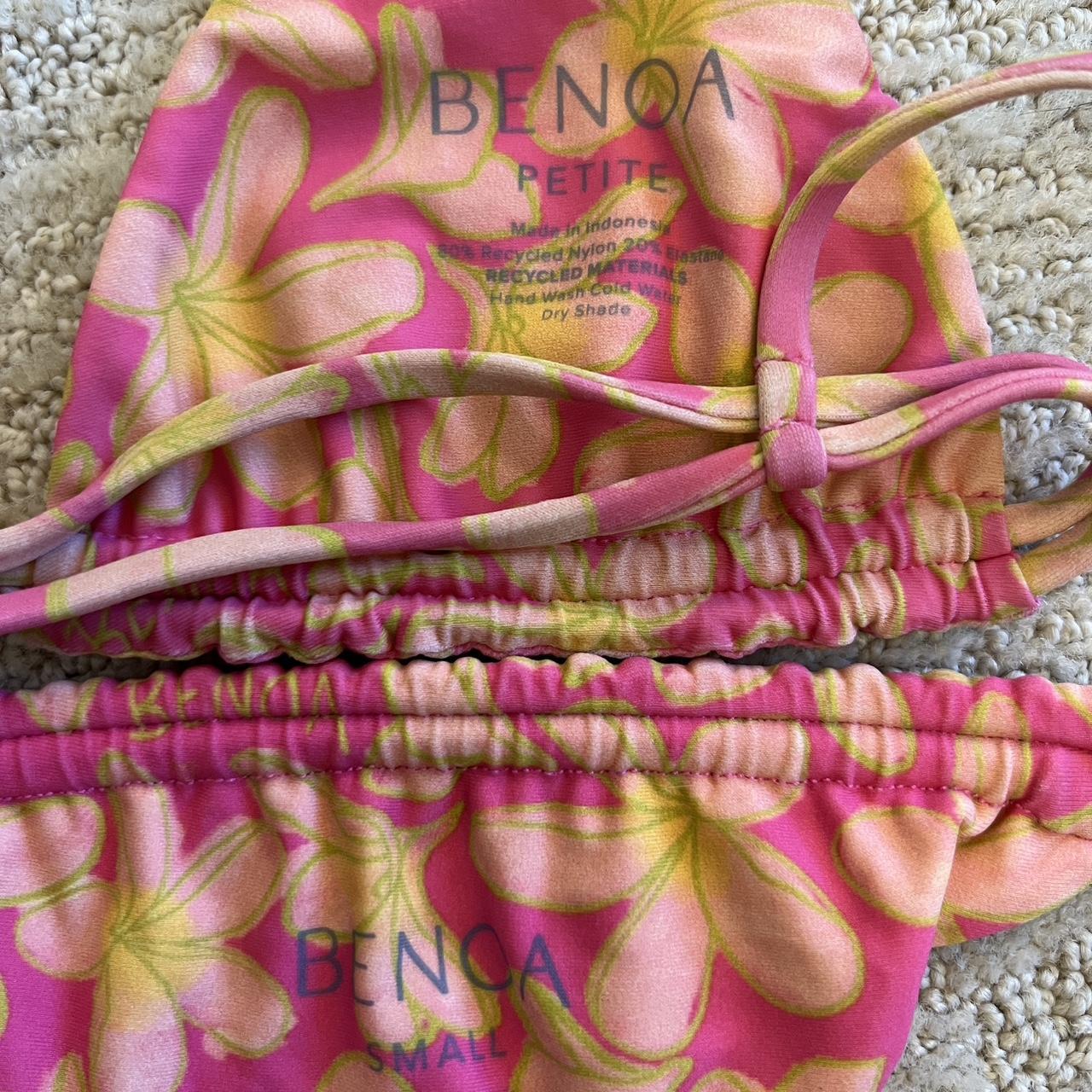 Benoa swim plumeria set Selling! Trading only for... - Depop