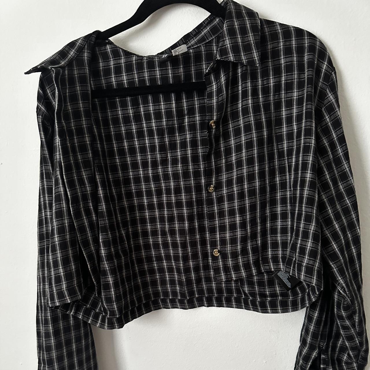 cutest cropped flannel!!!! goes super well with... - Depop