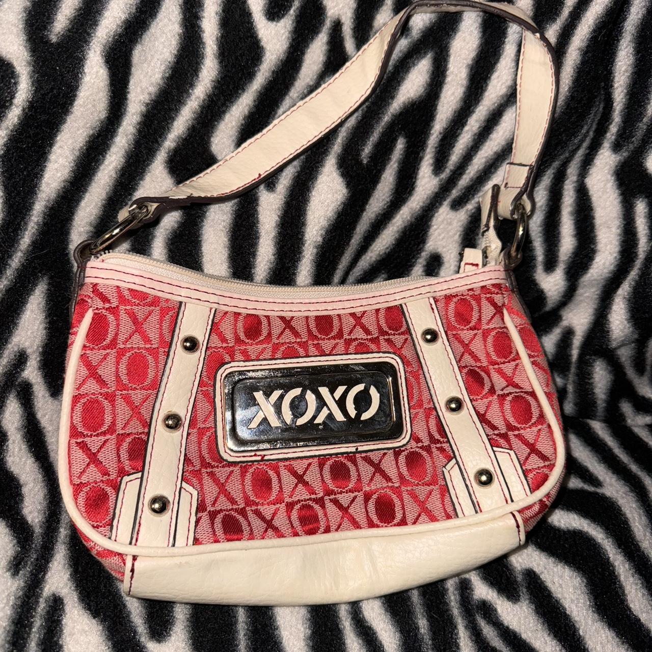Cute red and white XOXO shoulder bag #y2k #preppy - Depop