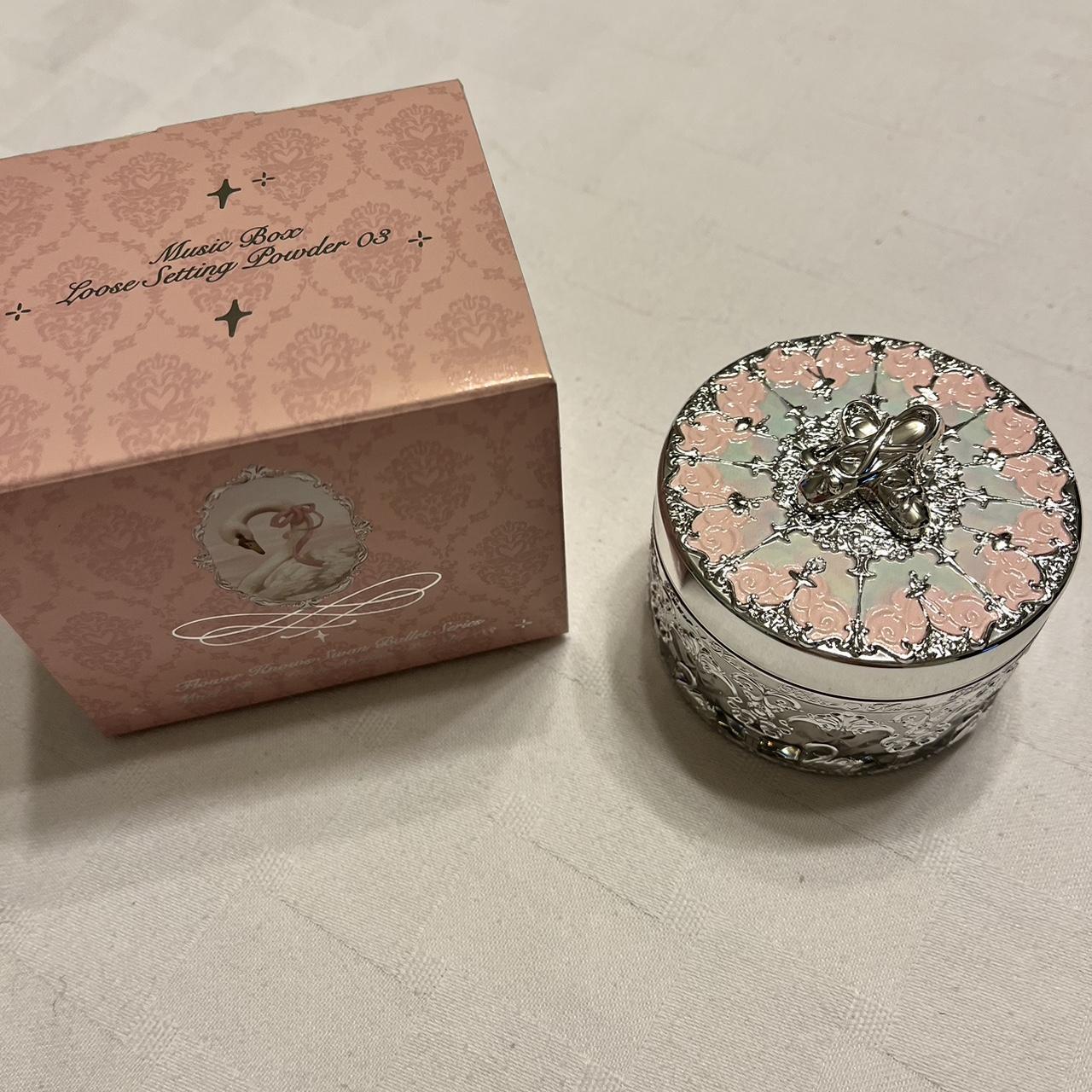 Flower Knows setting powder. Opened but... - Depop
