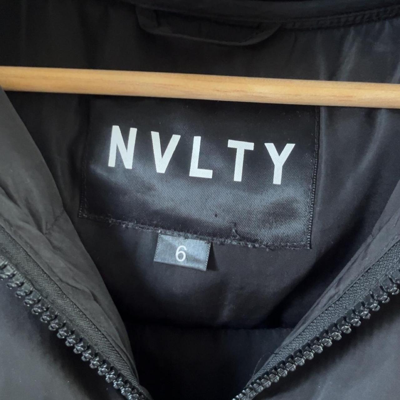 NVLTY women’s cropped puffer Size six Comes up... - Depop