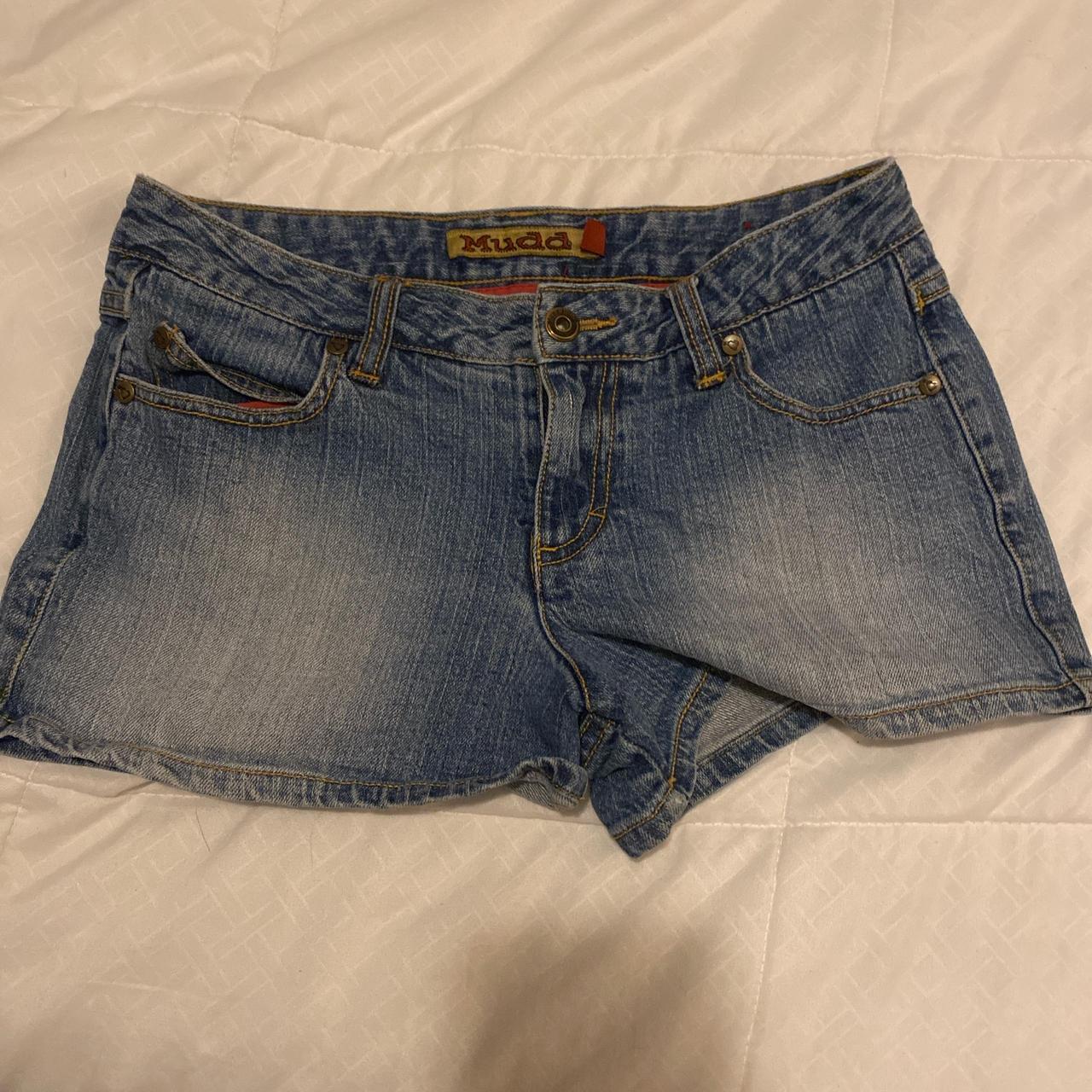 mudd low rise shorts - Depop