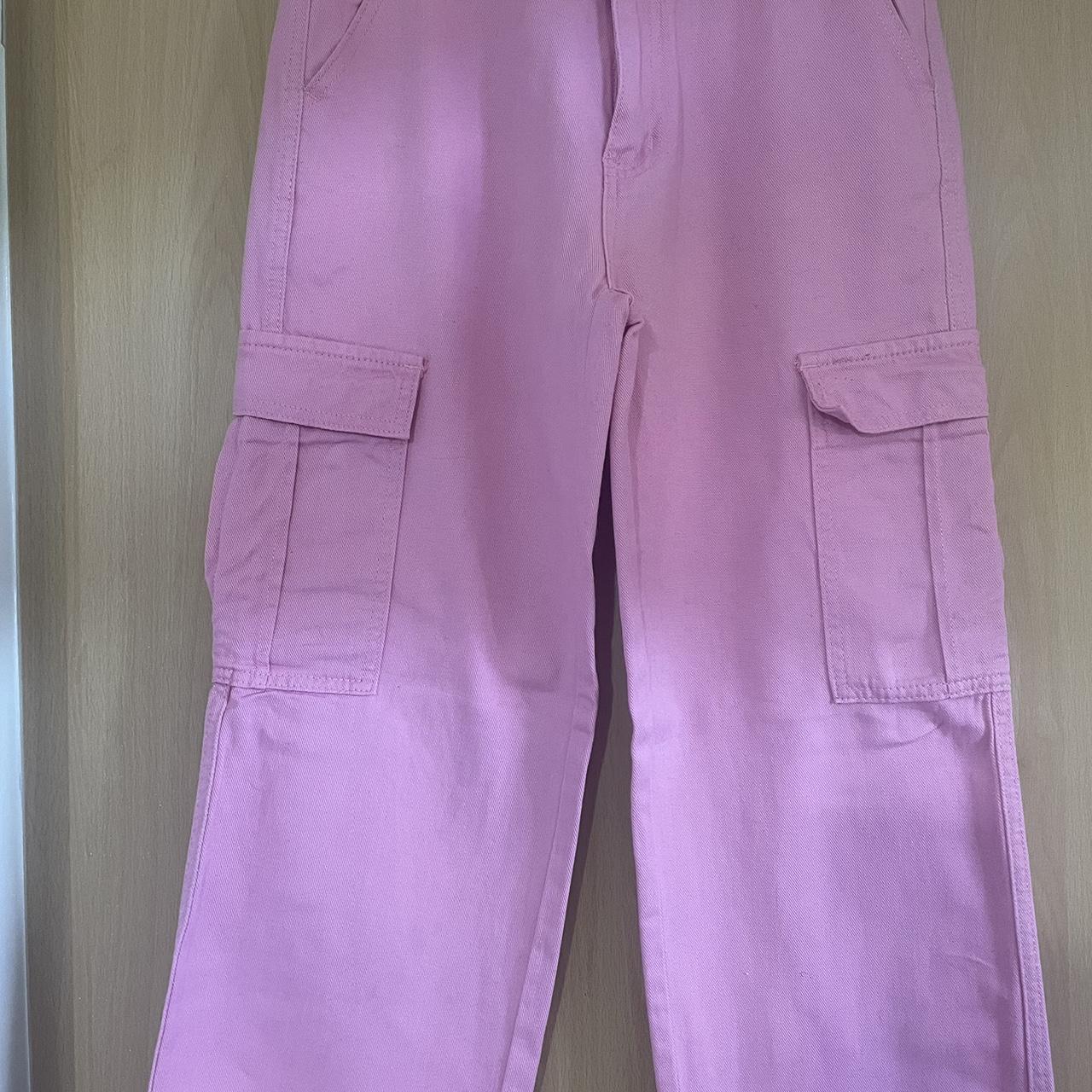 Women’s pink cargo pants, comfortable material, in... - Depop