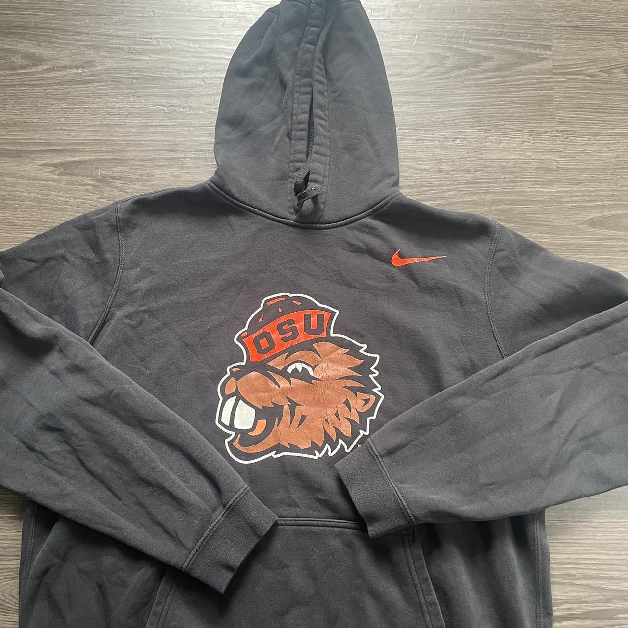 Vintage Nike Oregon state beavers hoodie 23 x 24... - Depop