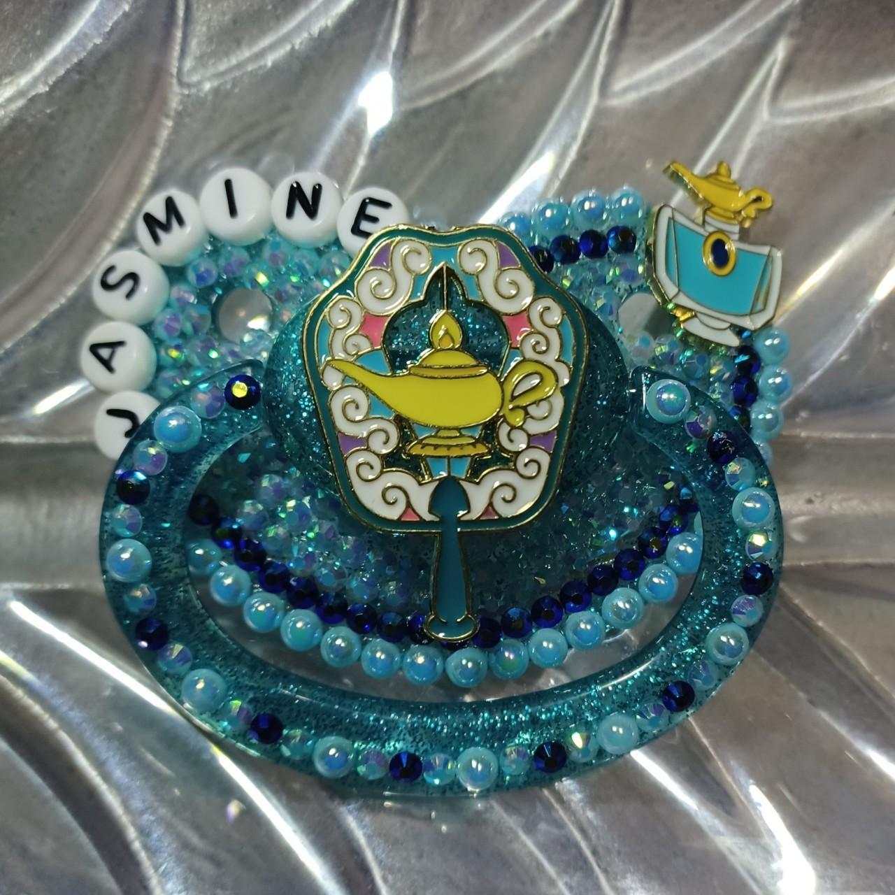 JASMINE DISNEY PRINCESS WIDE SHIELD! 💝 A wide shield... - Depop