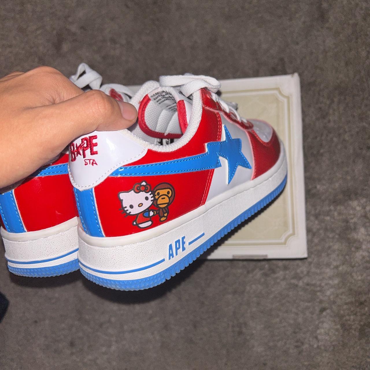 Hello kitty bapestas Size 8 Worn twice Nice shoe... - Depop