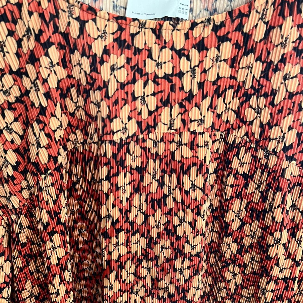 Cute, flowy, floral, retro inspired ASOS mini dress.... - Depop