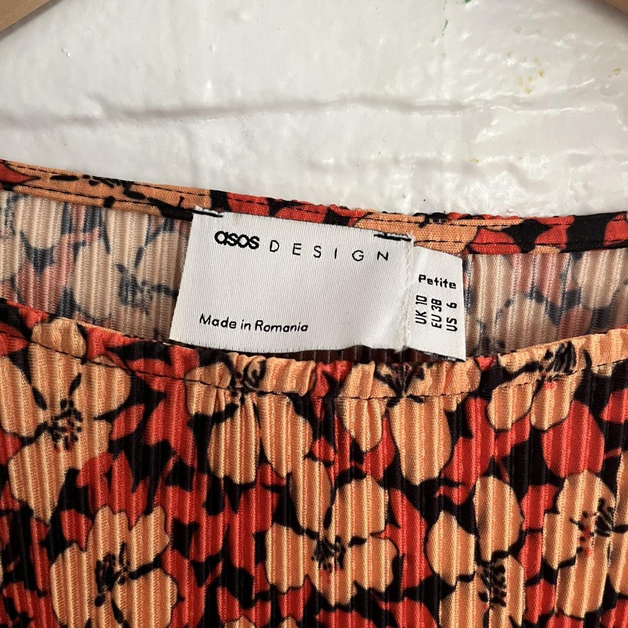 Cute, flowy, floral, retro inspired ASOS mini dress.... - Depop